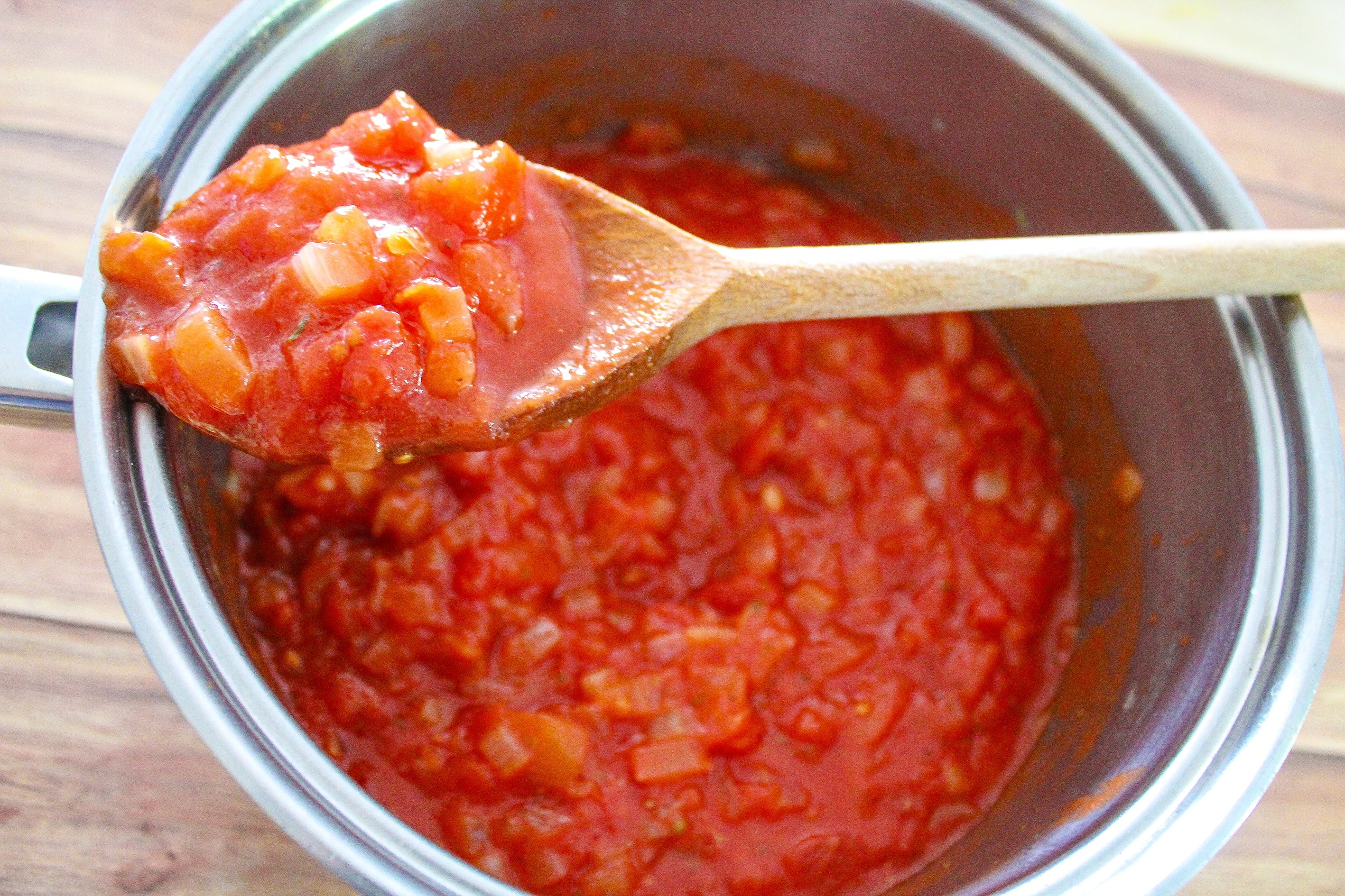 Batch Cooking - Tomato Sauce – GreggWallace.Health