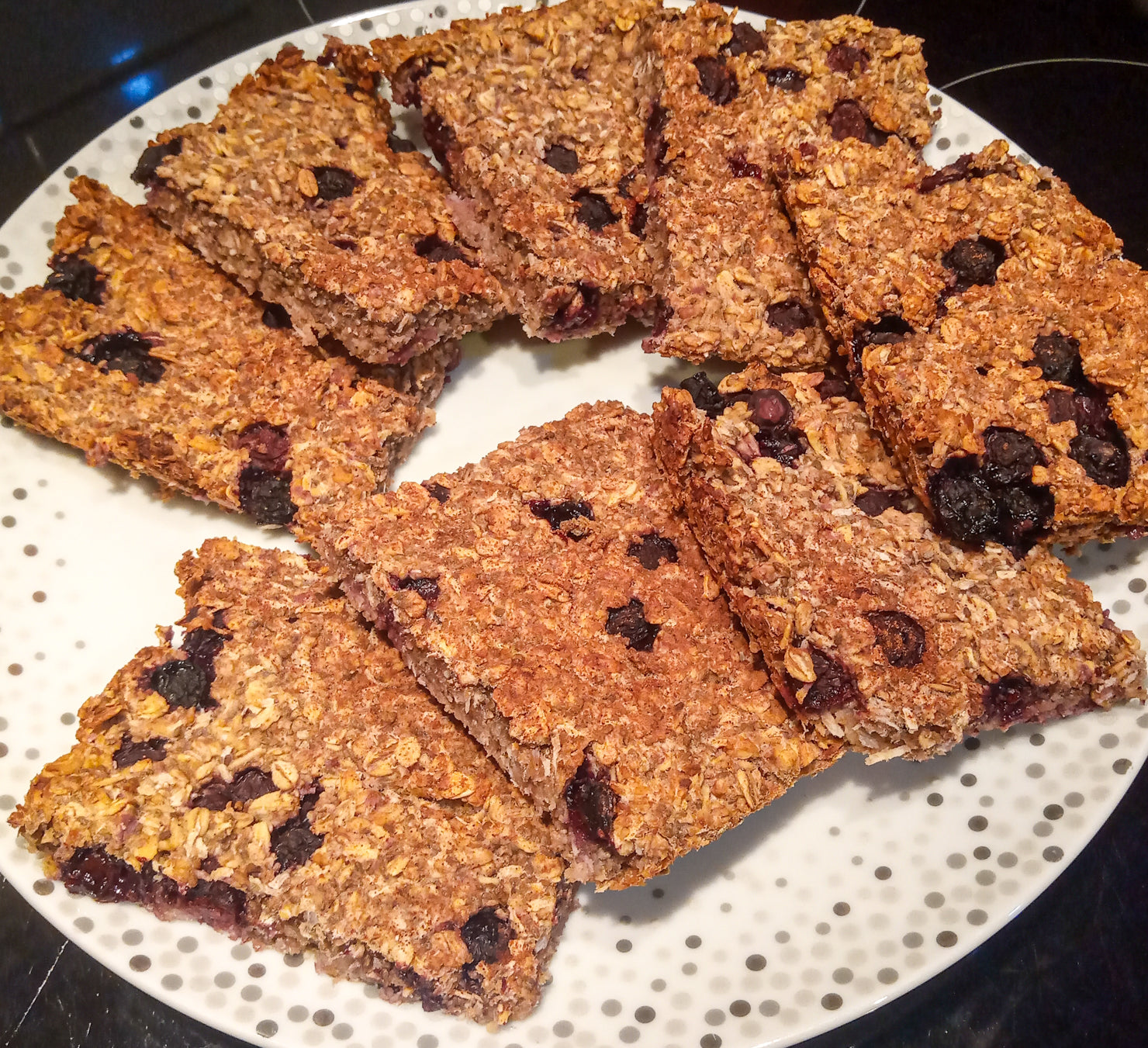 Winter Spiced Baked Oats – GreggWallace.Health